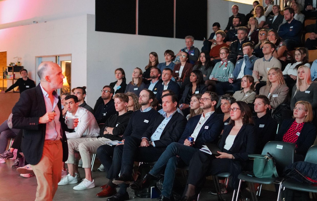 Key Insights from the Annual Business Conference "Embrace One Constant ...