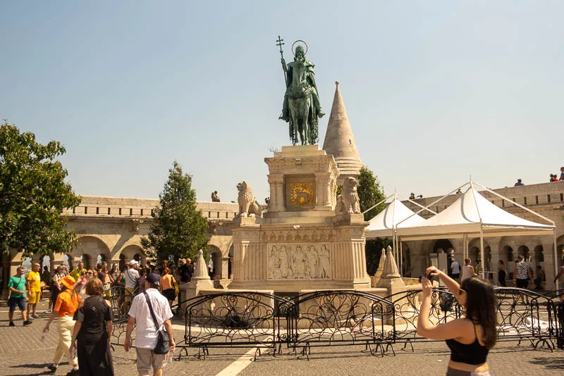 The 6 Best Free and Paid Walking Tours in Budapest (Tested by Local)