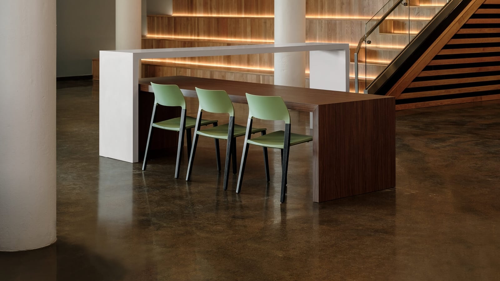 Prat Bar | Davis Furniture