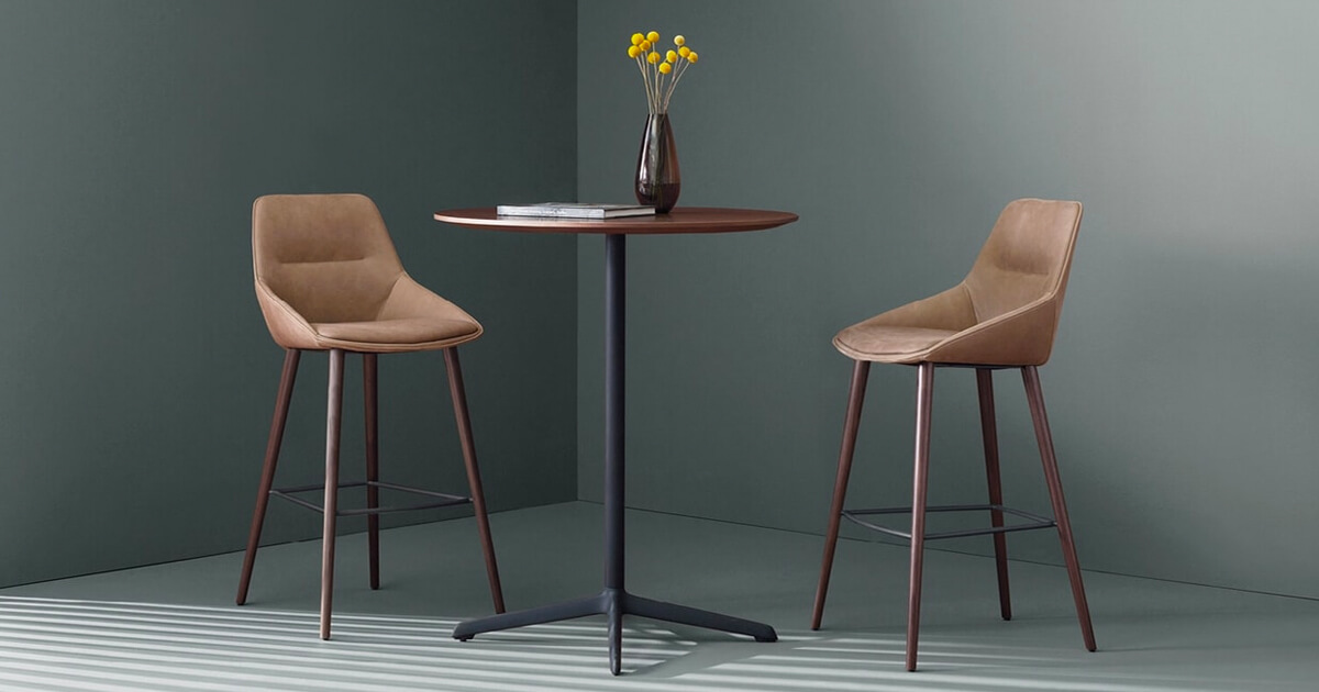 Bar Tables | Davis Furniture