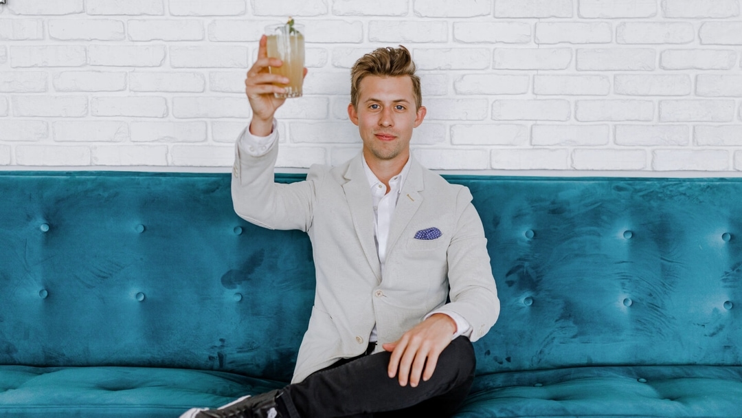 15 Personal Bio Examples That Are Fun, Creative, and Get the Job Done