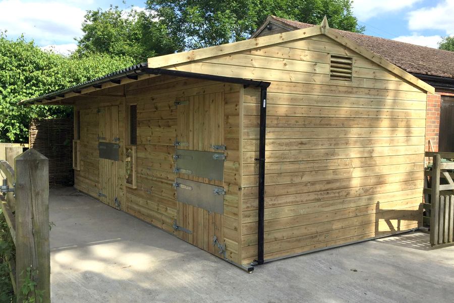 Mobile Stables | Chart Stables