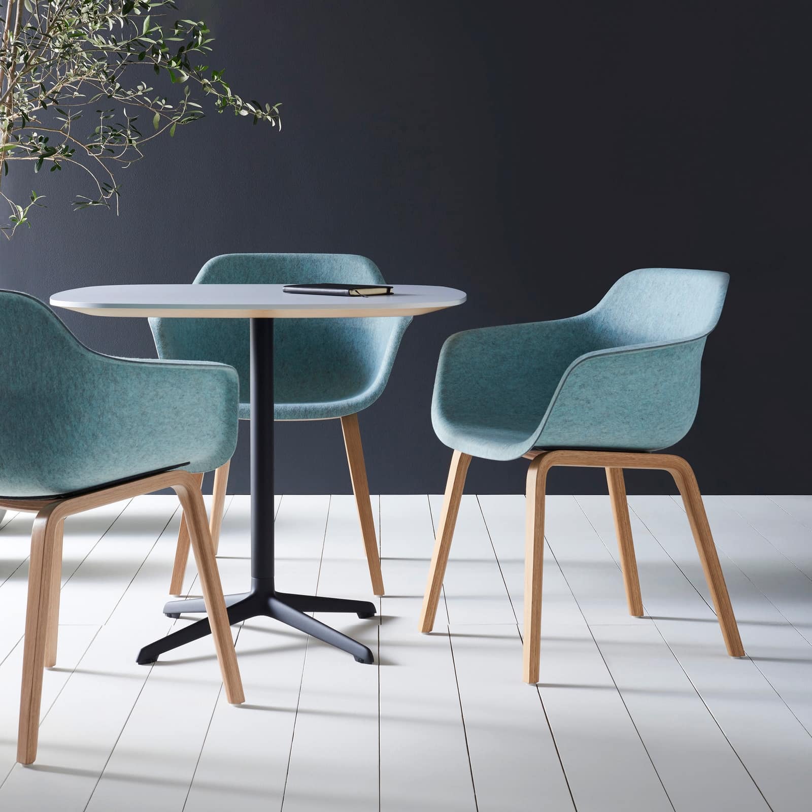 Luca Cafe | Davis Furniture