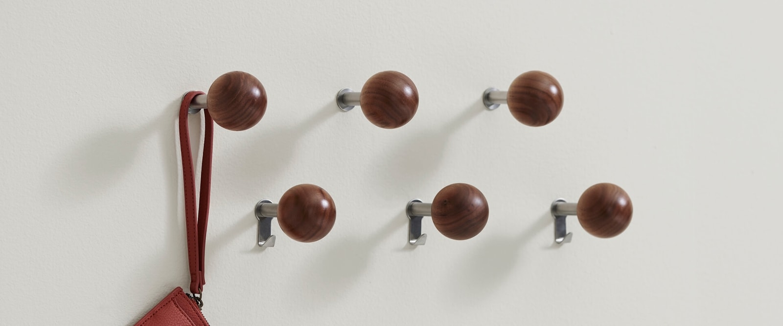 Dots | Davis Furniture
