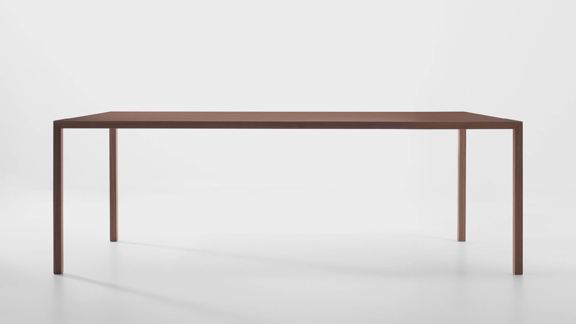 Café Tables | Davis Furniture