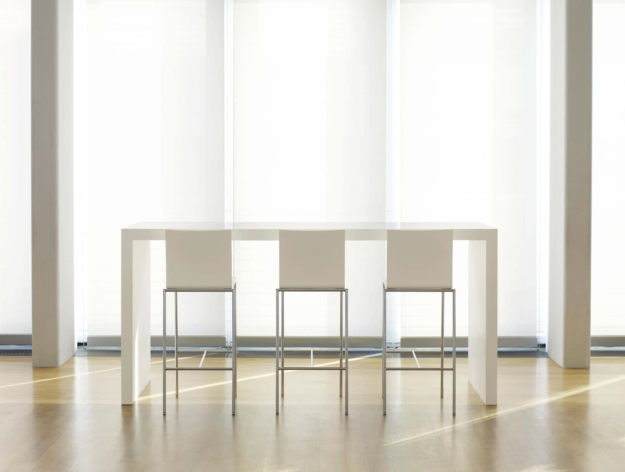 Prat Meeting | Davis Furniture