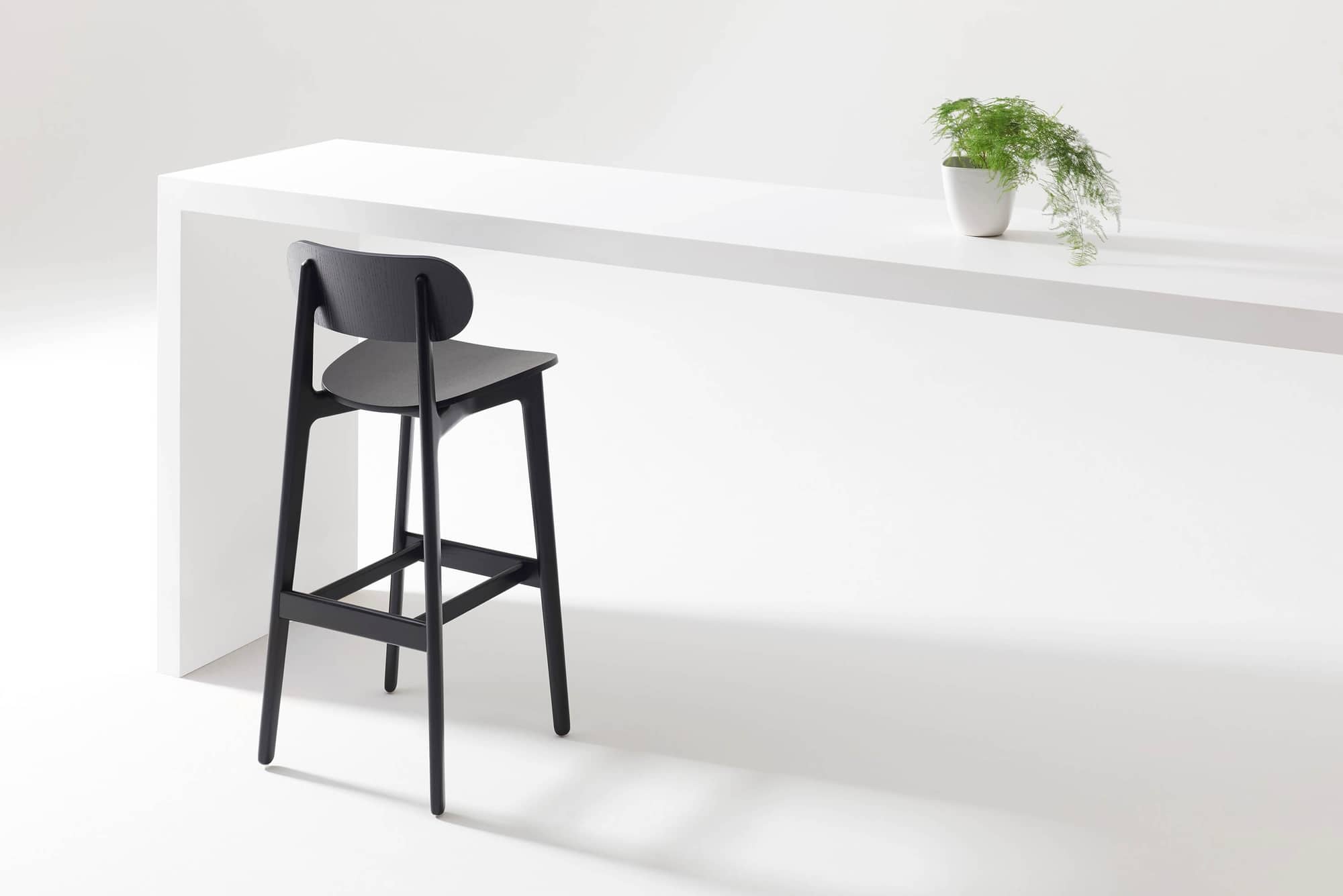 Prat Bar | Davis Furniture