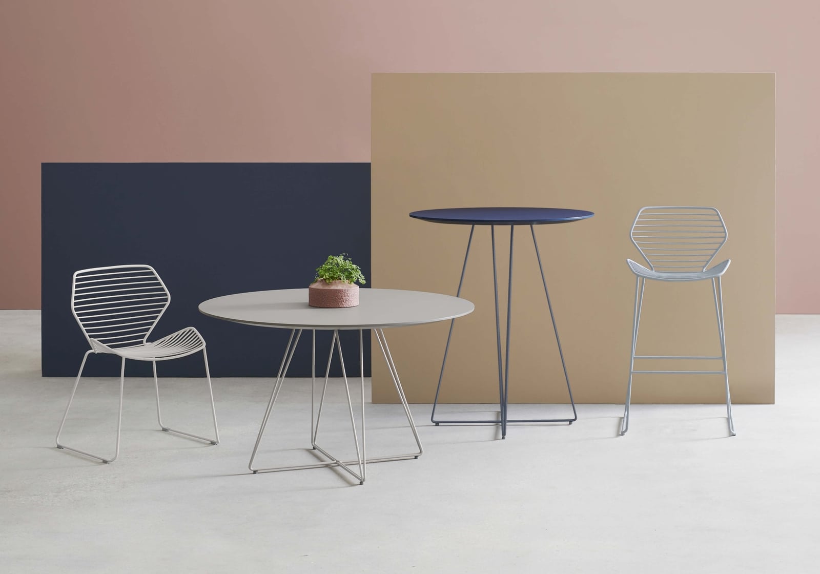 Ginkgo Wire Bar Table | Davis Furniture