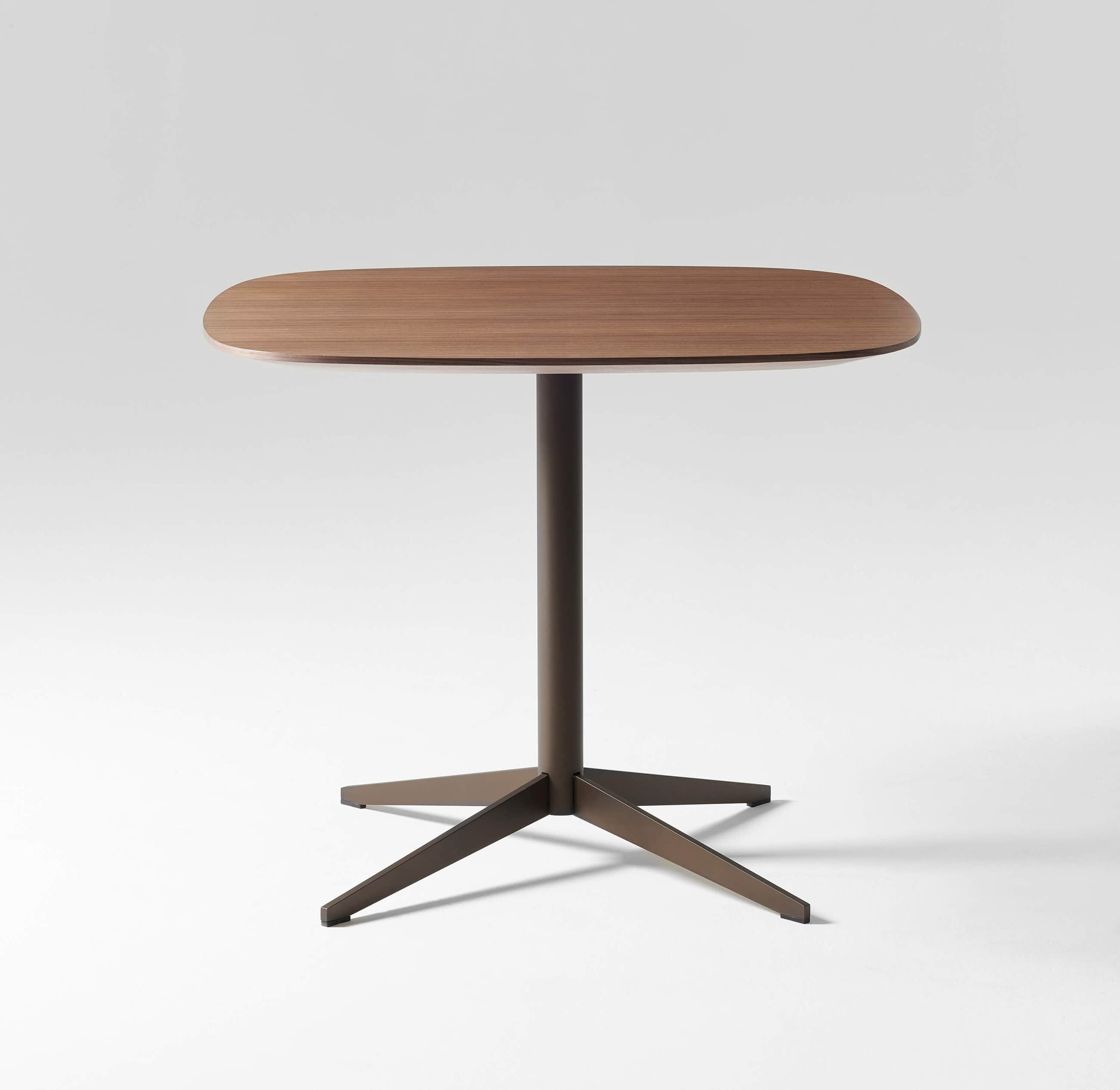 Mez Cafe | Davis Furniture