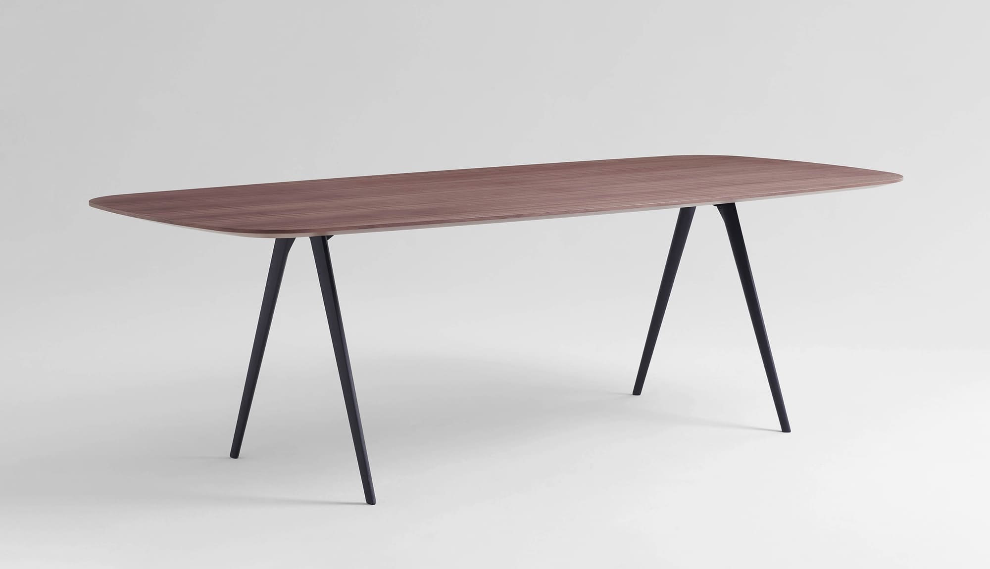 A-Table Meeting | Davis Furniture