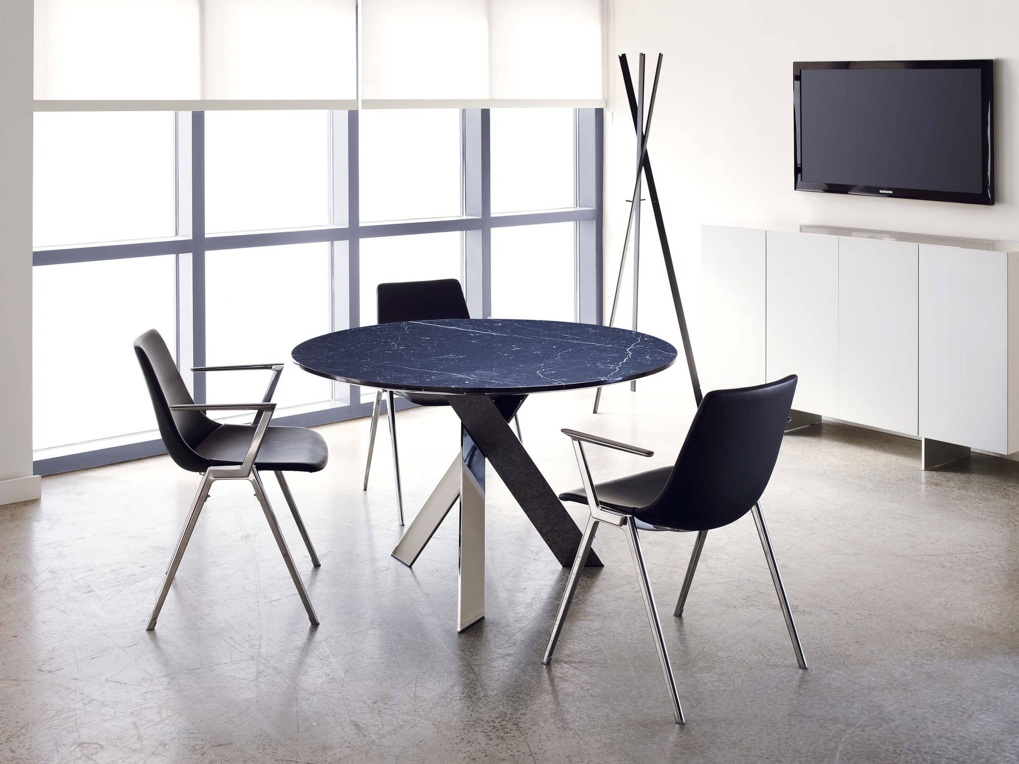 Join | Davis Furniture