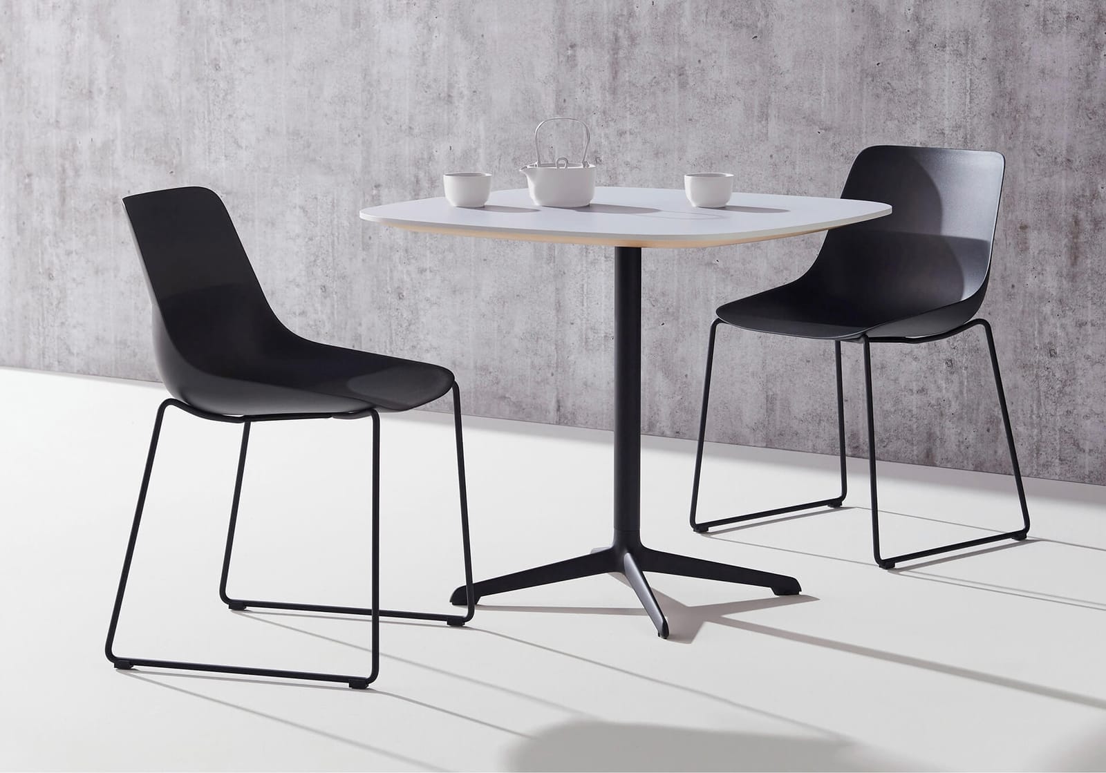 Luca Cafe | Davis Furniture