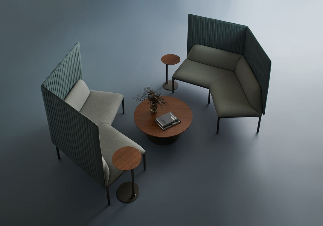 JP Lounge Bench | Davis Furniture