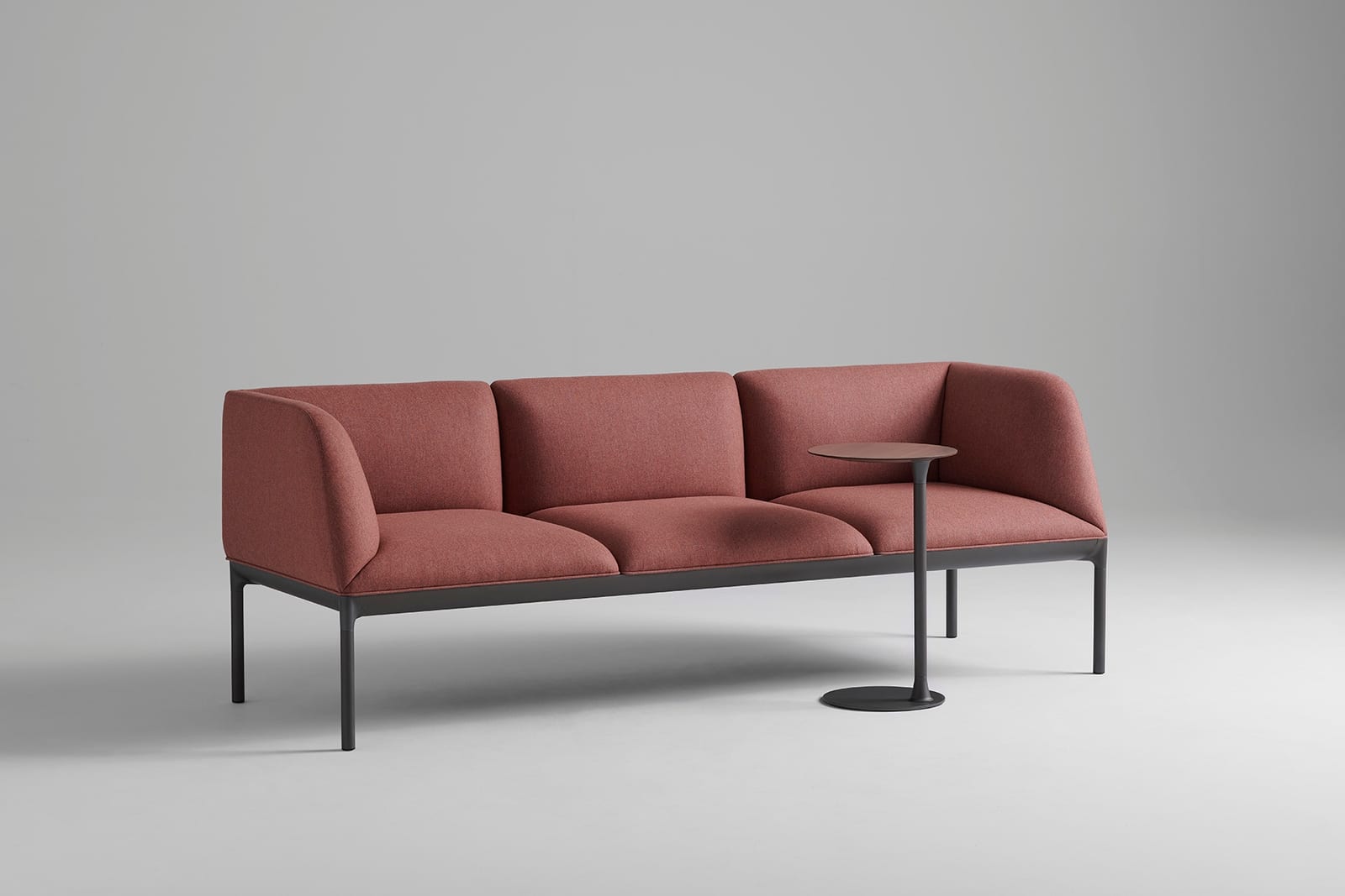 JP Lounge Bench | Davis Furniture