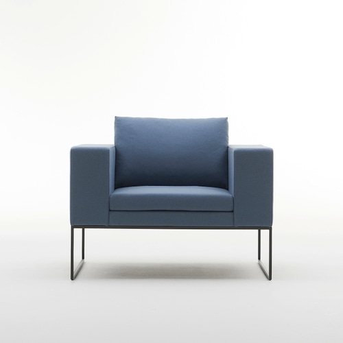 Nora Sofa | Davis Furniture