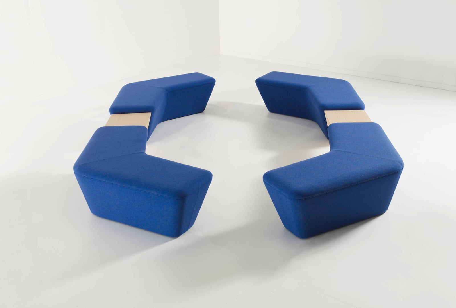Q5 Modular Bench | Davis Furniture