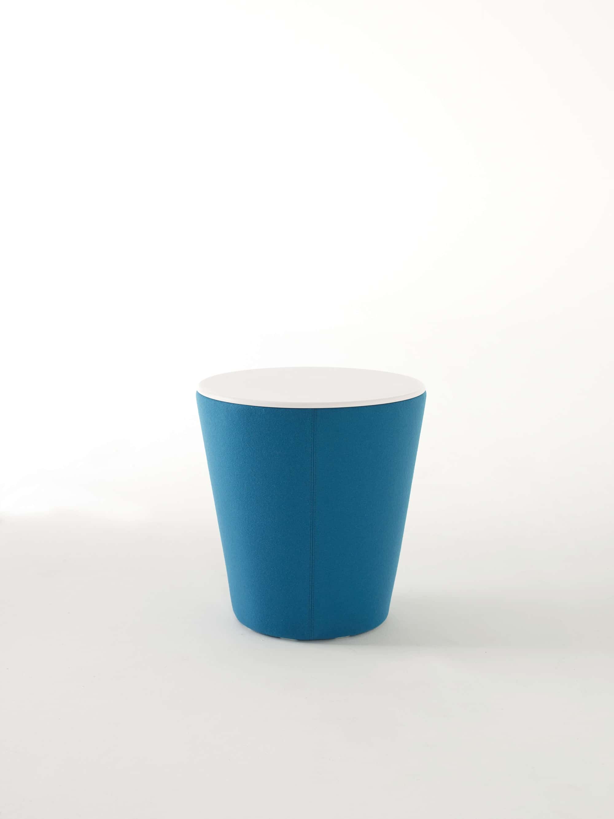 Q5 Bench | Davis Furniture