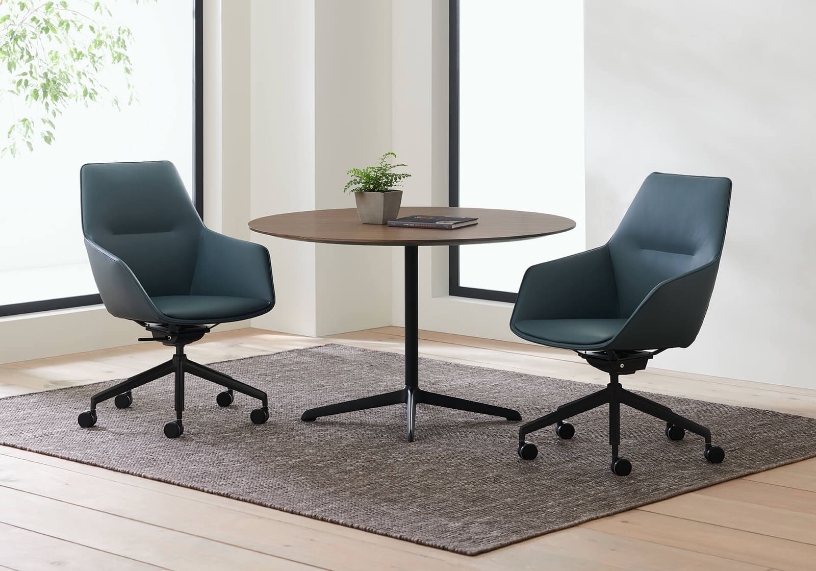 Sachet Guest | Davis Furniture