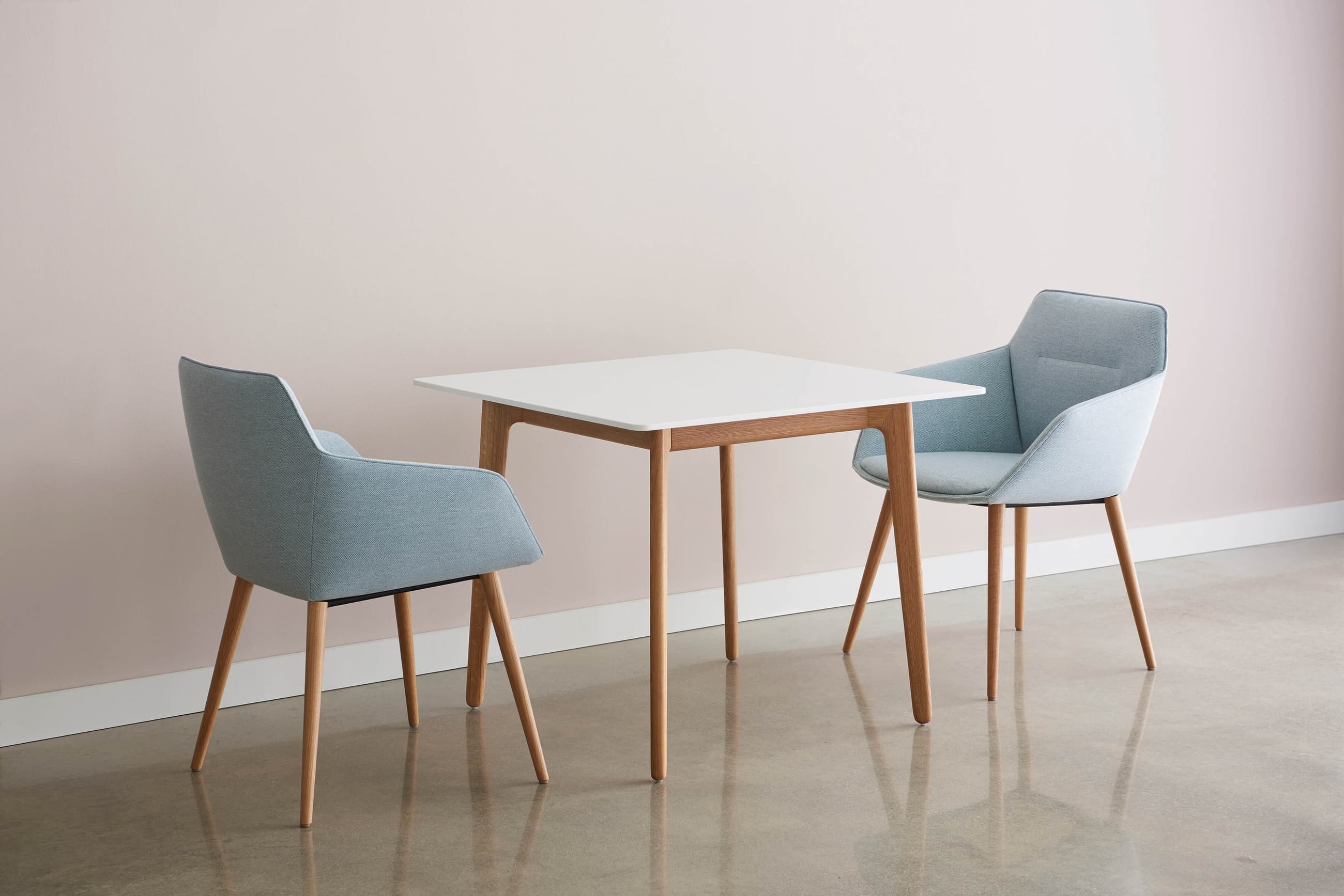 Sachet Guest | Davis Furniture