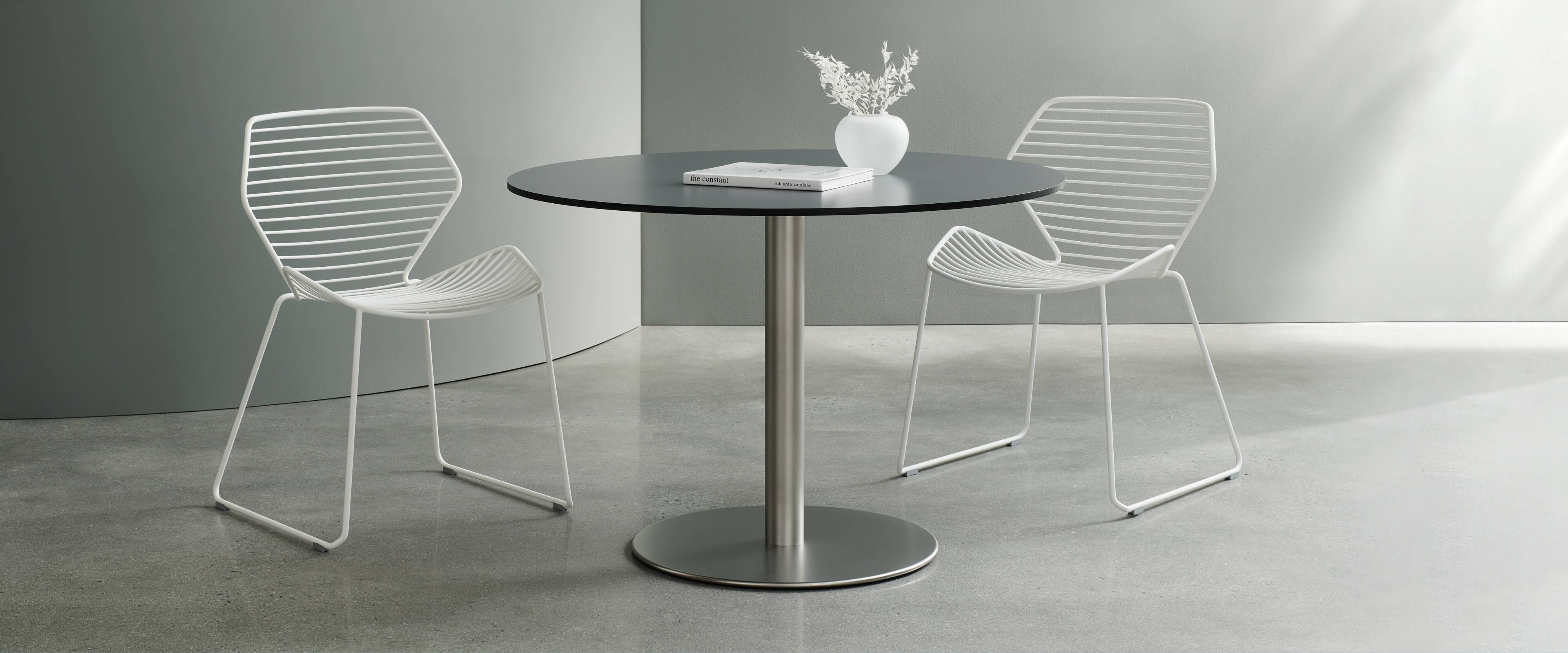 Outdoor Tables | Davis Furniture