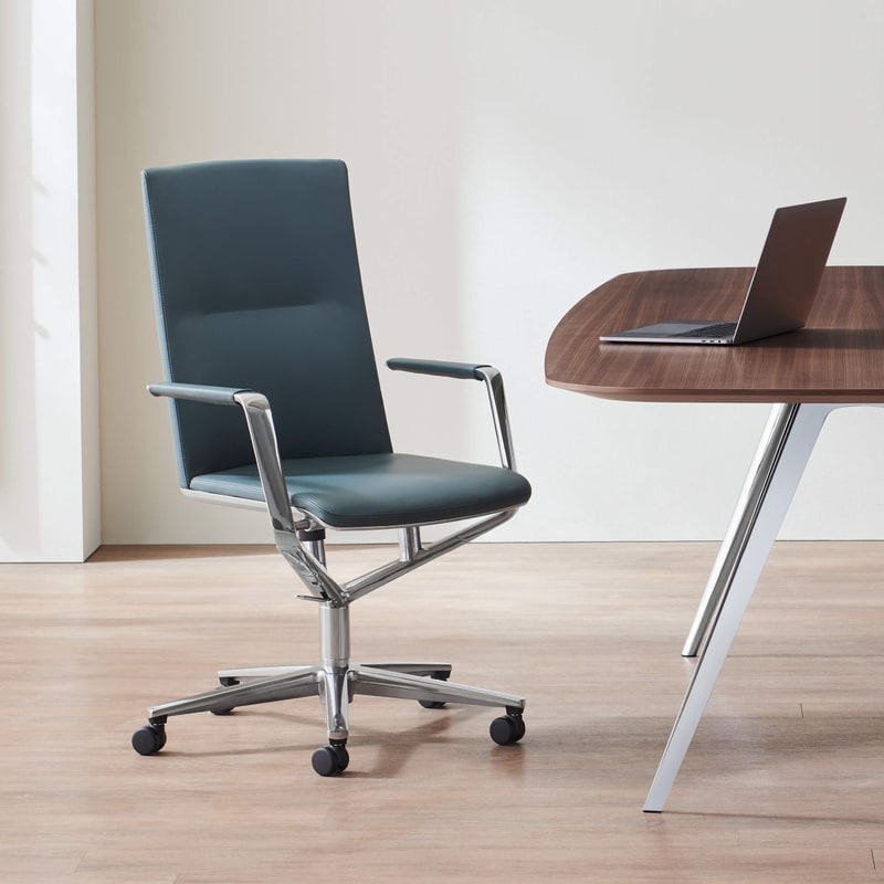 Sola | Davis Furniture