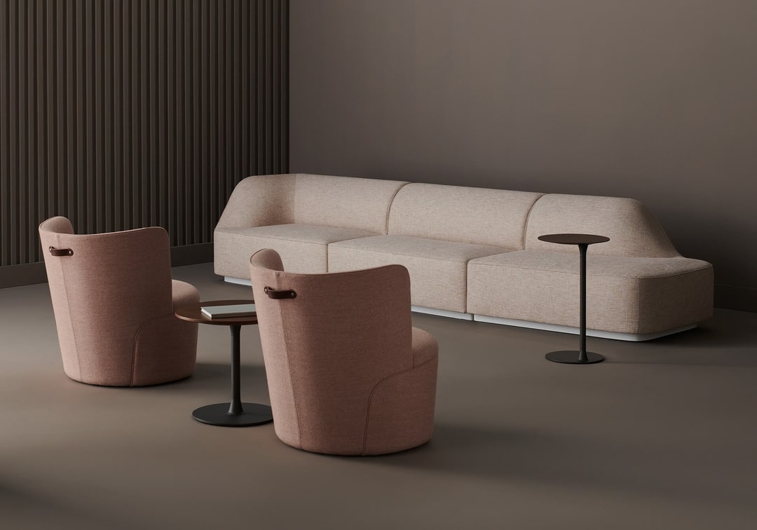 Tote | Davis Furniture