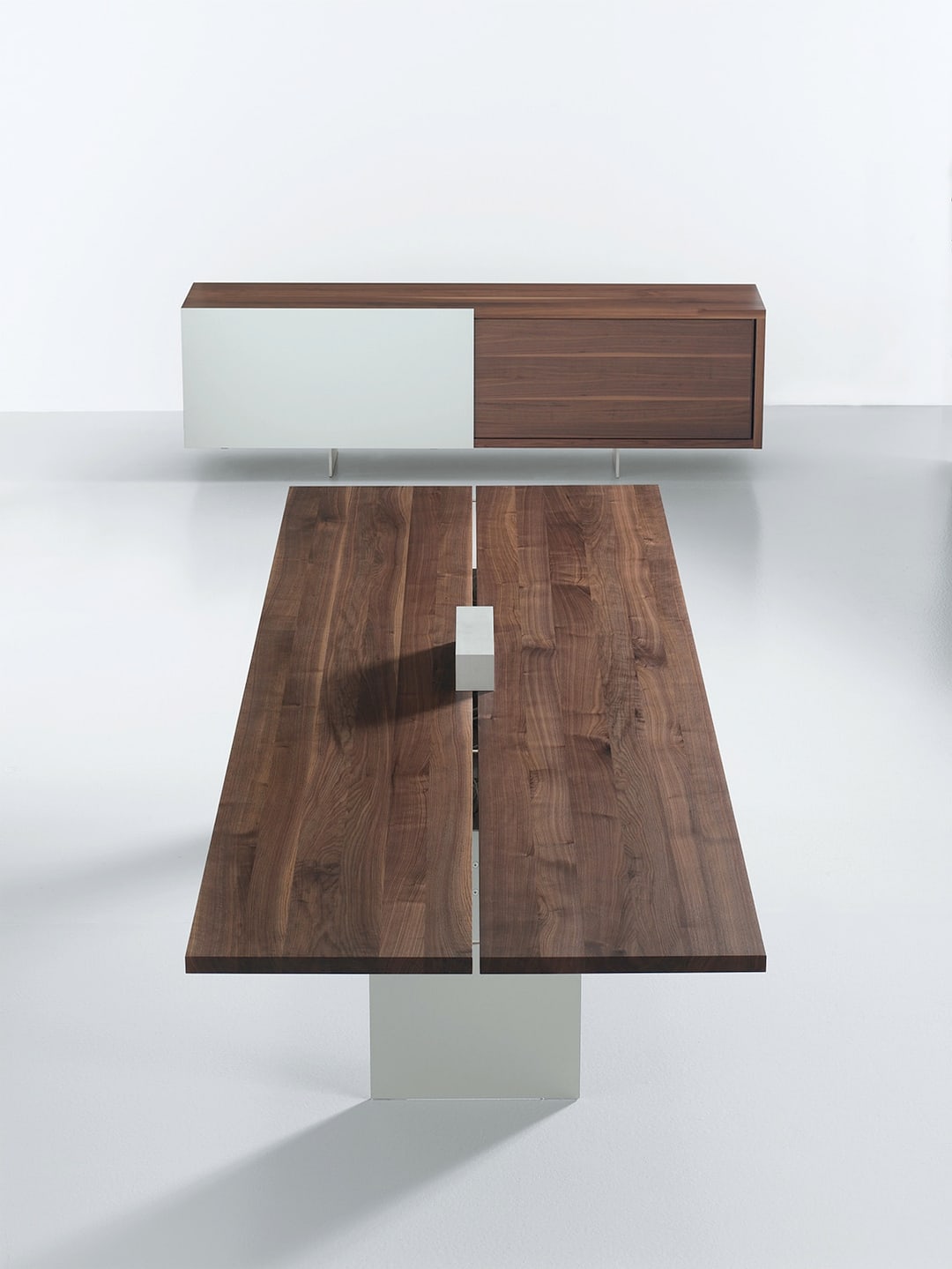 Tix Conference | Davis Furniture