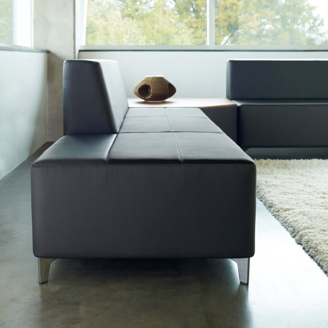 Kontour Ottoman | Davis Furniture