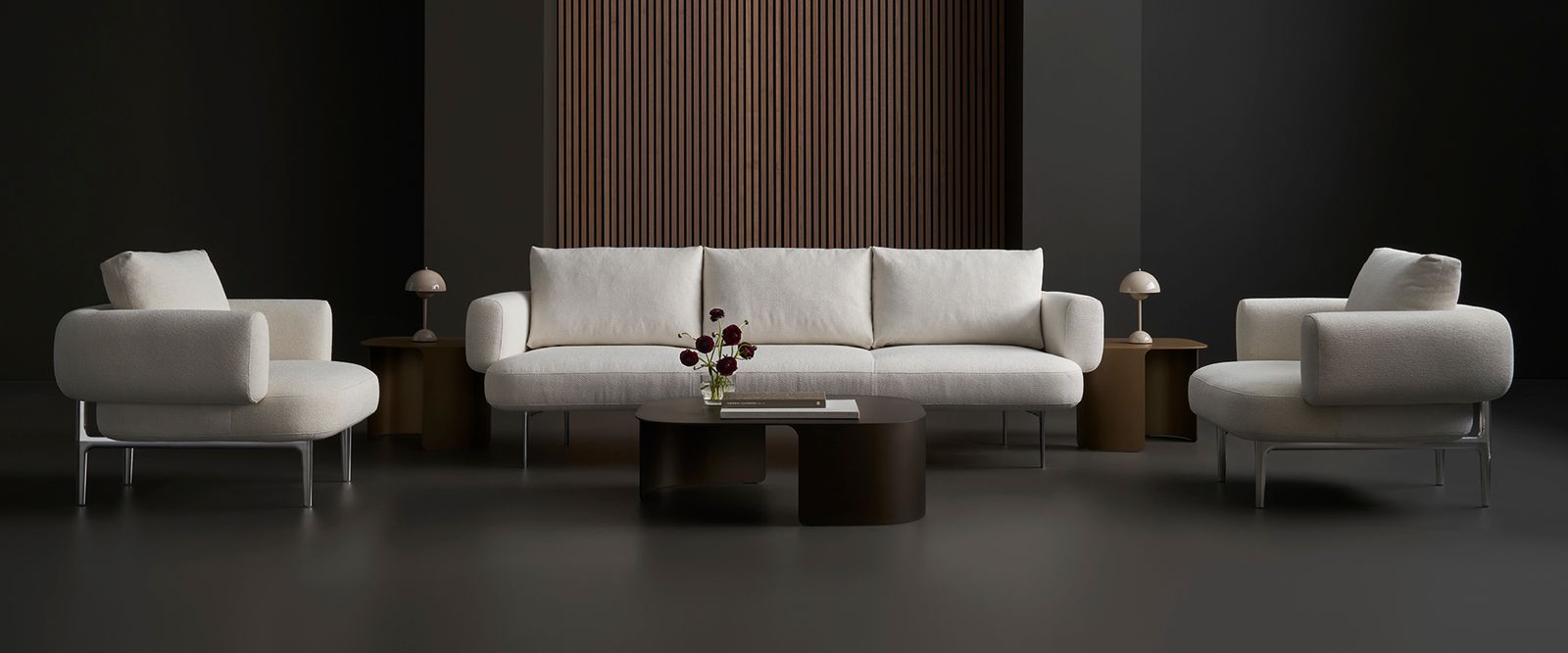 Casen Lounge | Davis Furniture
