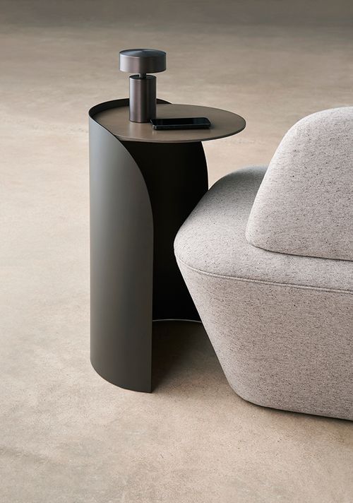 Vida Conference | Davis Furniture