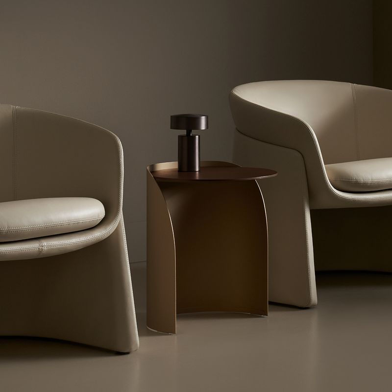 Vida Side Table | Davis Furniture