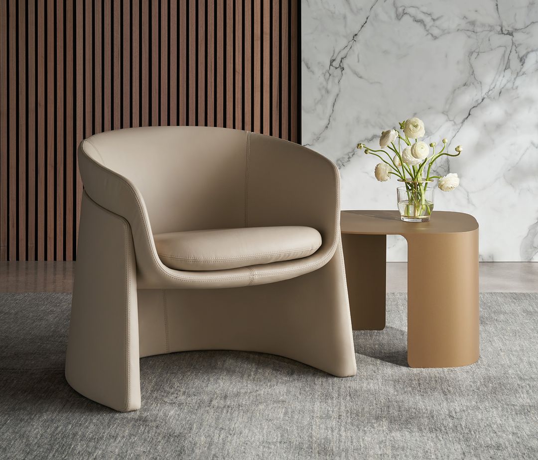 Seba Lounge | Davis Furniture