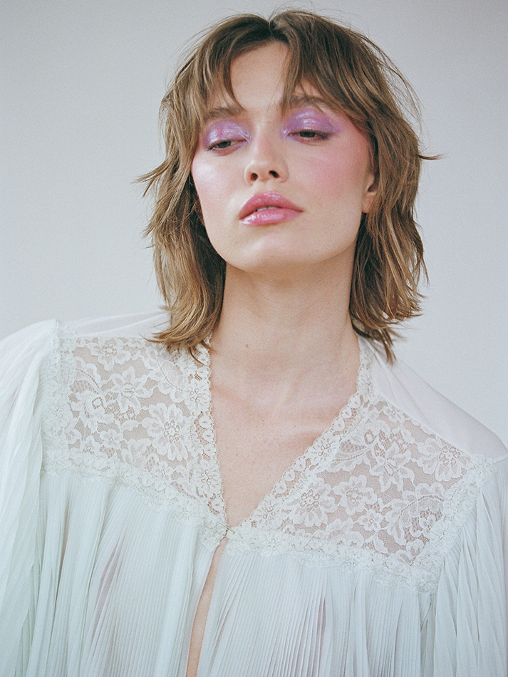 LILA FLOWERS BY MADISON LANE | No Ties Management