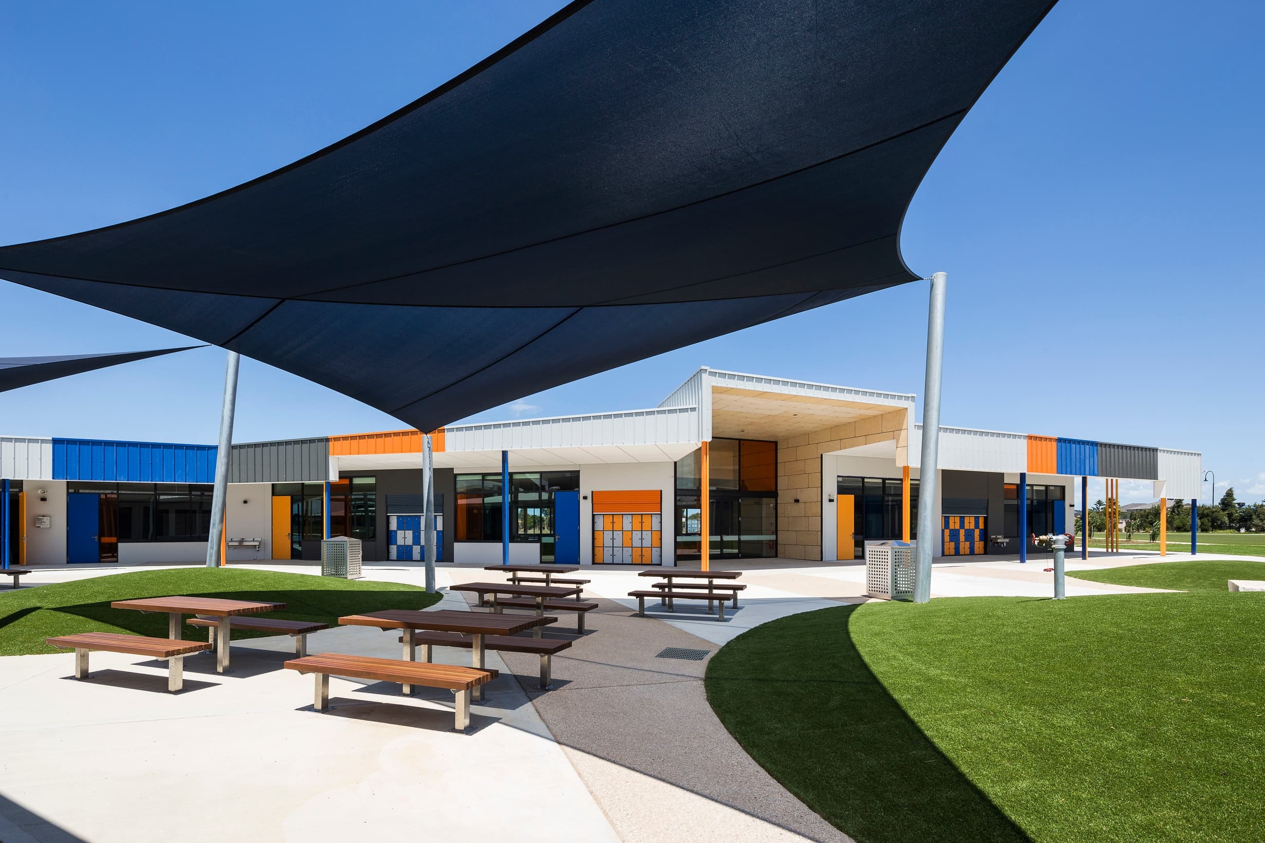 Notre Dame Campus - Emmanuel College