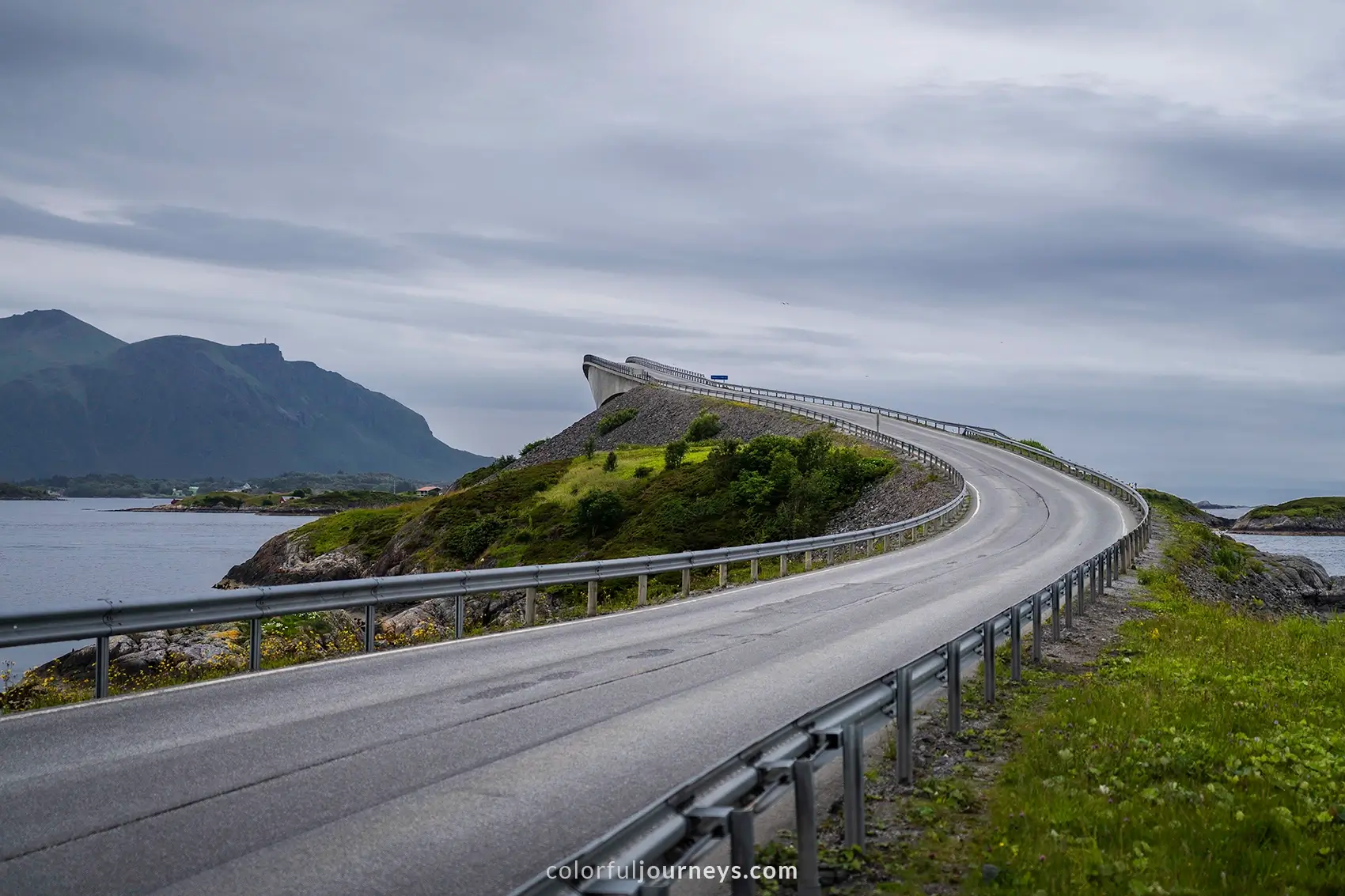 Guide to Driving the Atlantic Ocean Road in Norway