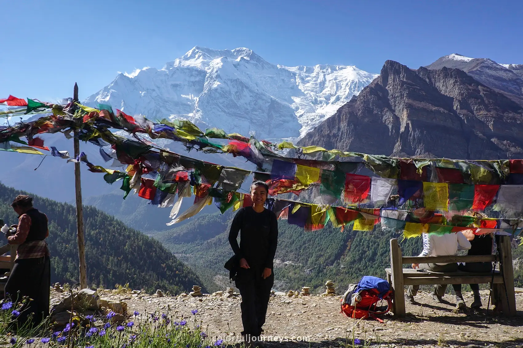 Trekking Annapurna Circuit Without a Guide (9-Day Itinerary)