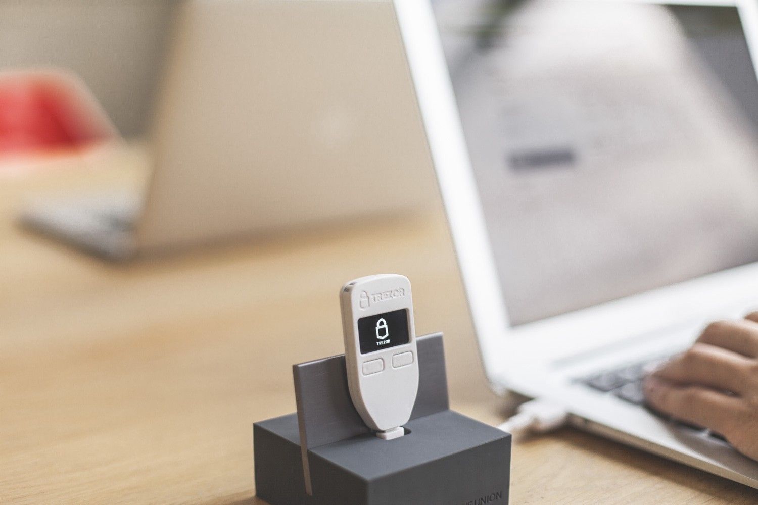 Safety, in Numbers: The 5 Best Hardware Wallets in 2021 | Enjin Blog