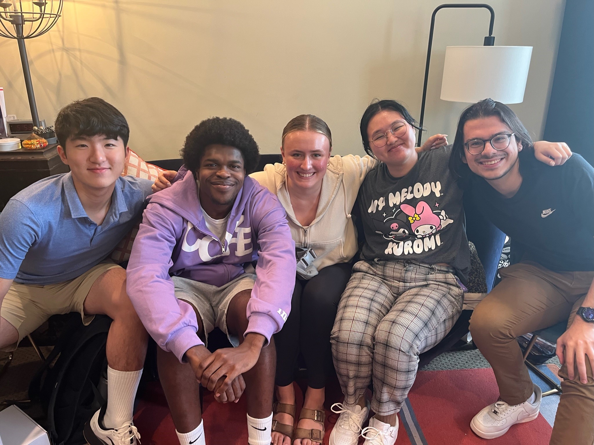 Promly App - Connections for Gen Z by Gen Z