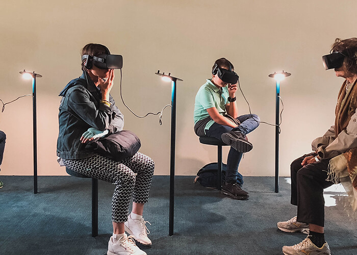 Gaming the digital curriculum with augmented reality