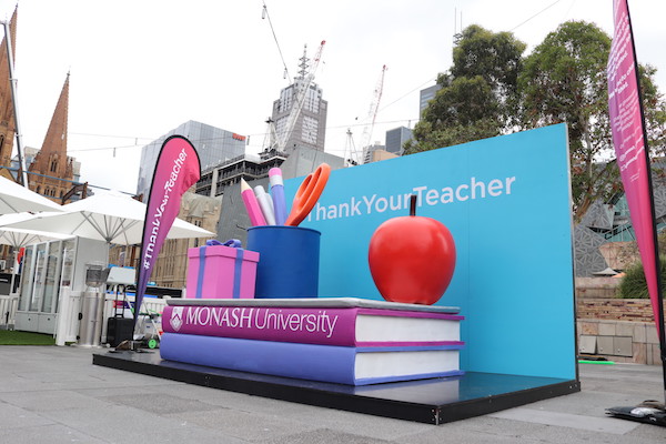 Polite Playground | Experiential photo booths & installs