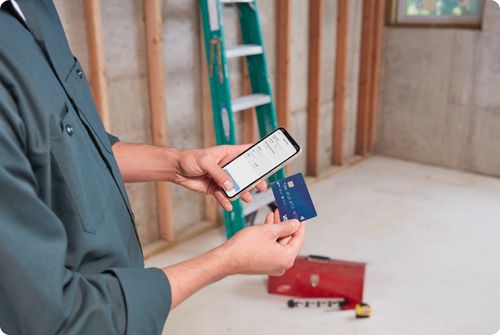 Accept credit cards on any iOS & Android device with SwipeSimple