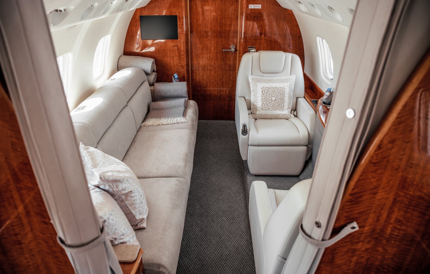 Embraer Legacy 650 · Union Aviation Fleet