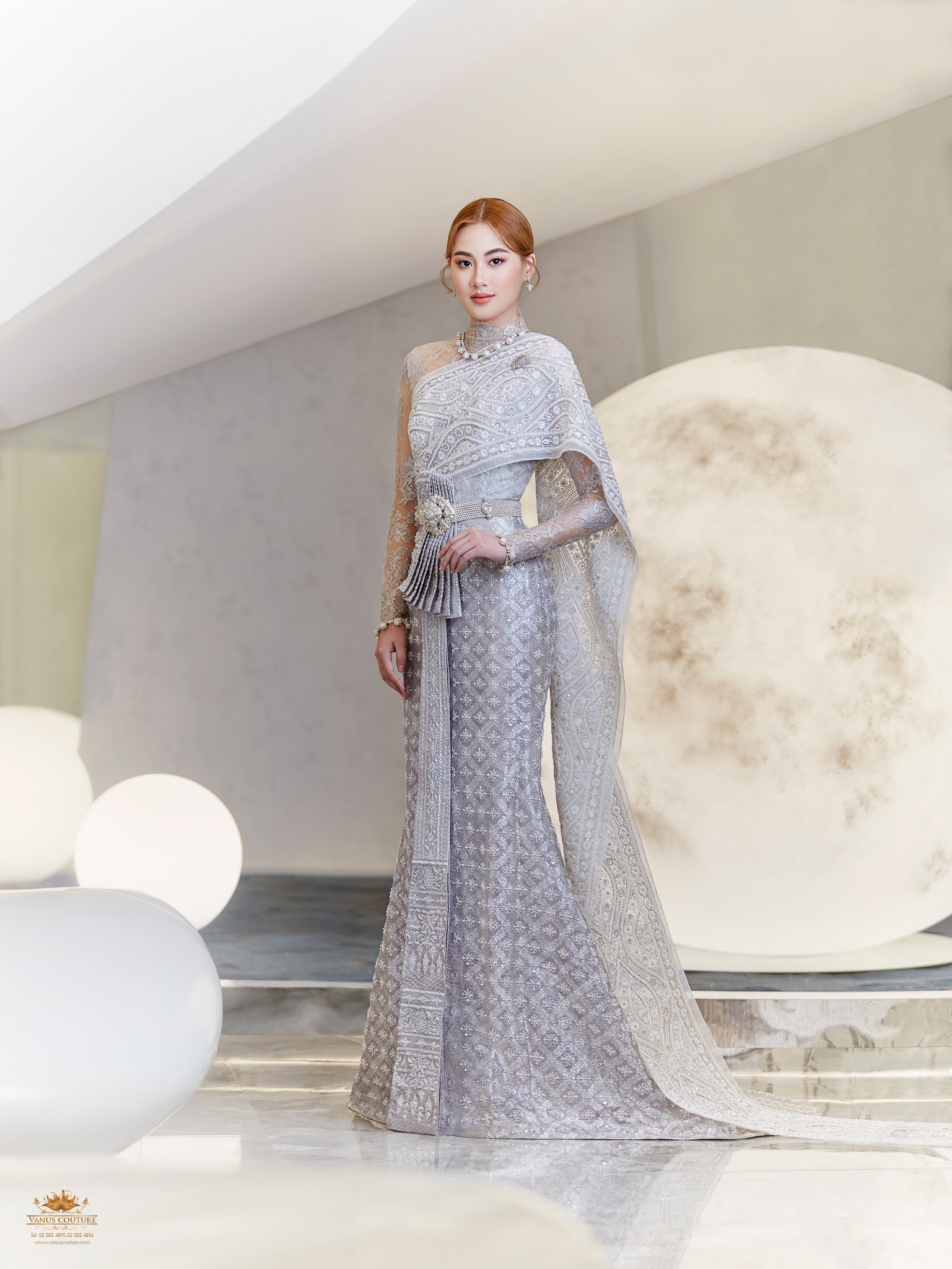 Thai traditional dress - Nanaa