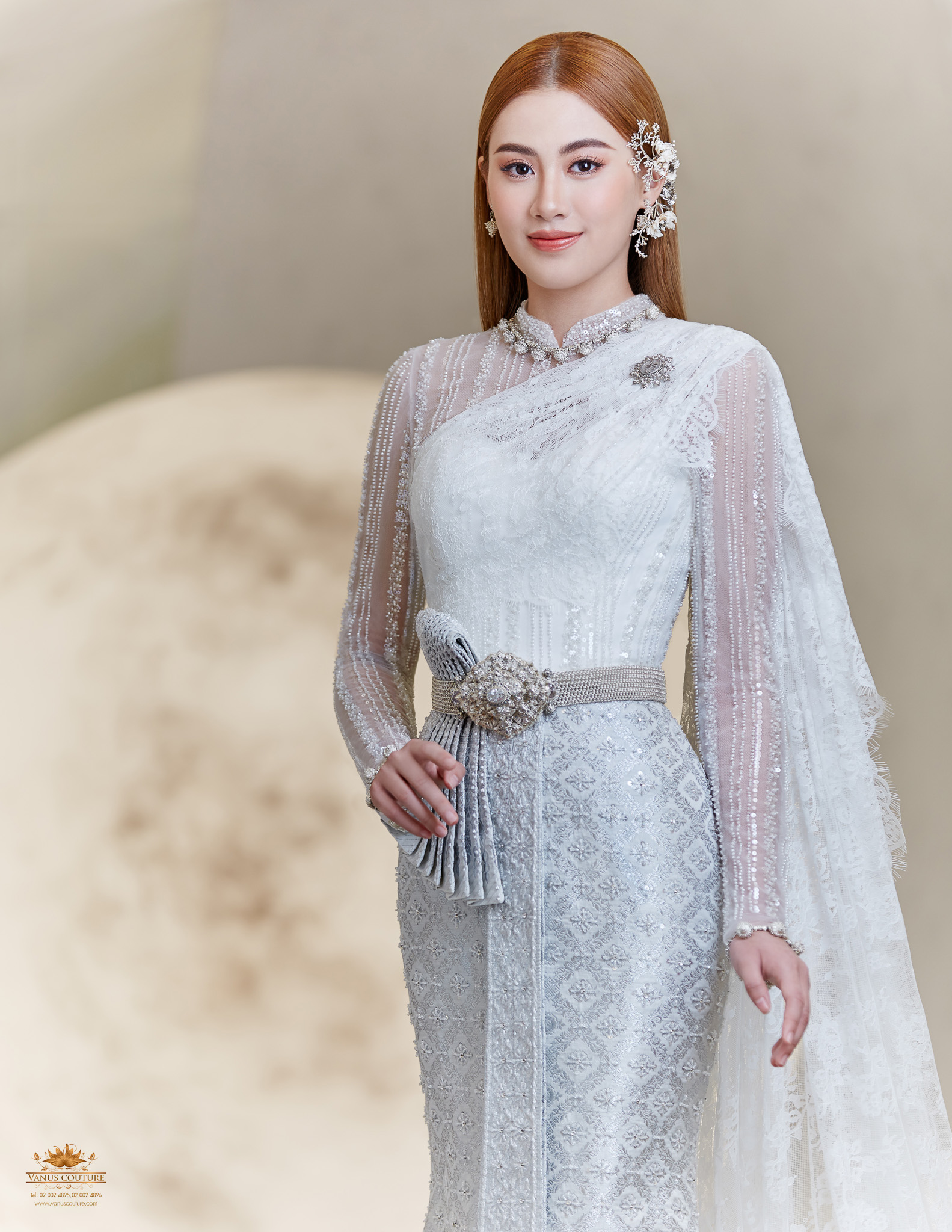 Thai traditional dress - Nanaa