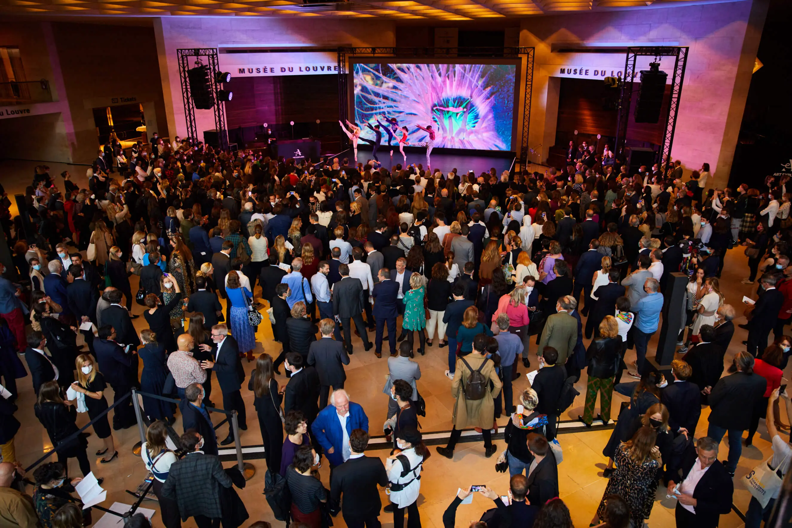 Louvre Art Epxlora event