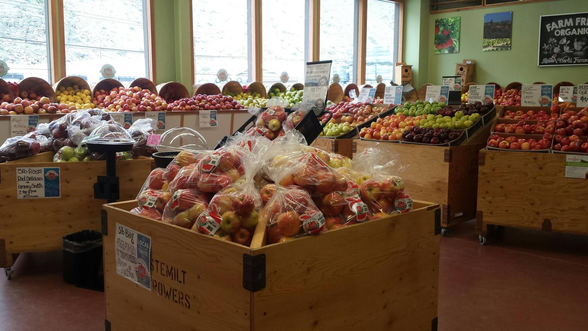 Stemilt Retail Store | Visit Wenatchee