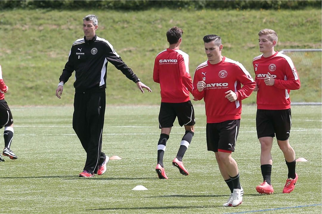 Coordination Training in Modern Football: An Essential Guide