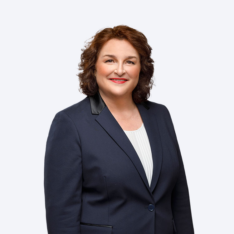 Senta Kraft | Our People | EMK Capital