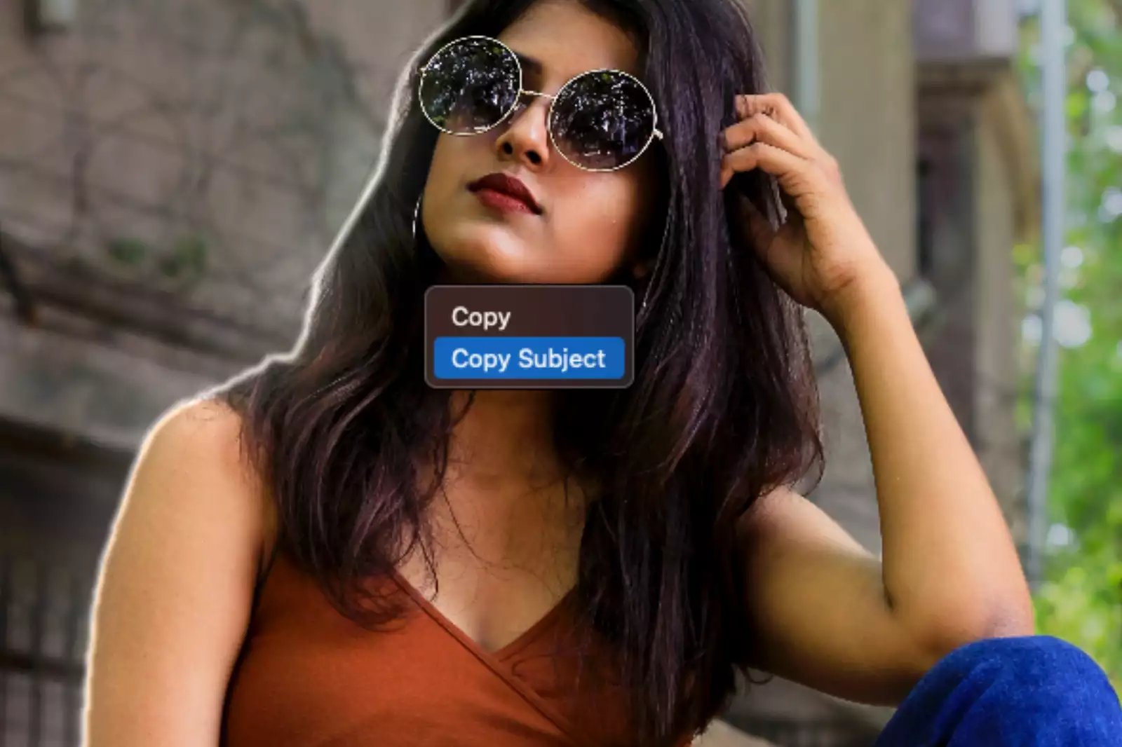 How to Remove the Background from the Image on iPhone with iOS 2024