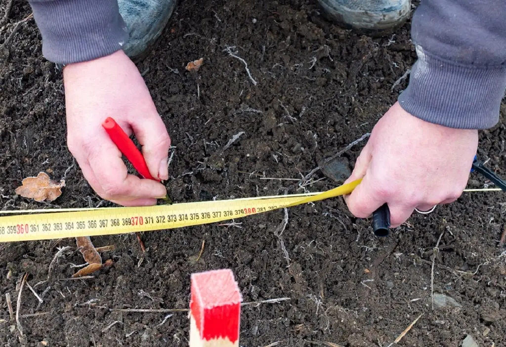 Natural Stone Garden Edging: Step-by-Step Guide | Stone Center